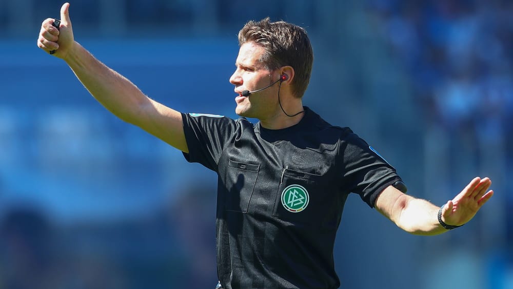 "Große Wertschätzung": Brych wird wohl jenseits der Altersgrenze ...