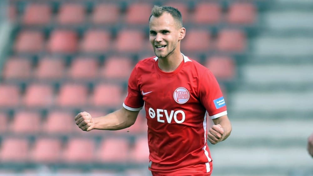 Derflinger: "Fußballgott? Mir würde das nicht gefallen" - kicker