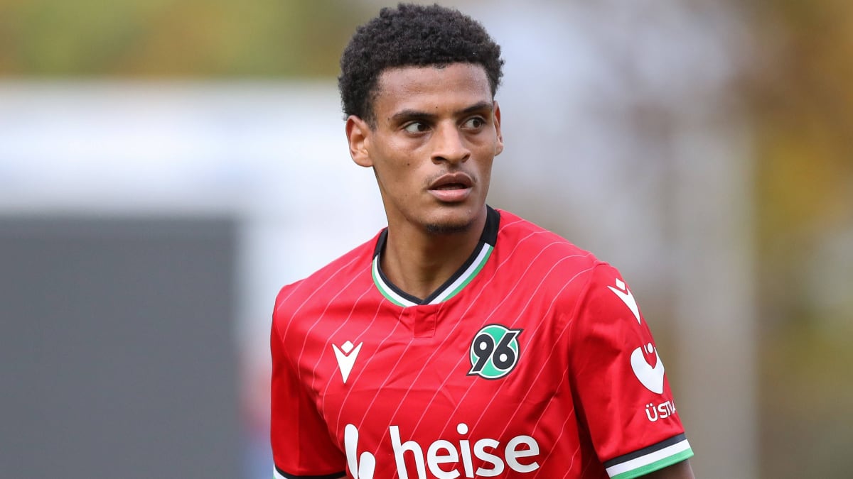 Frauendorf wechselt zu den Stuttgarter Kickers - kicker