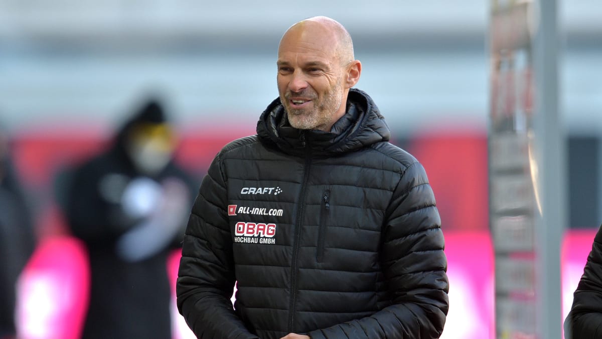 SGD-Coach Schmidt hofft gegen Köln auf "Aggressivität und Willen" - kicker