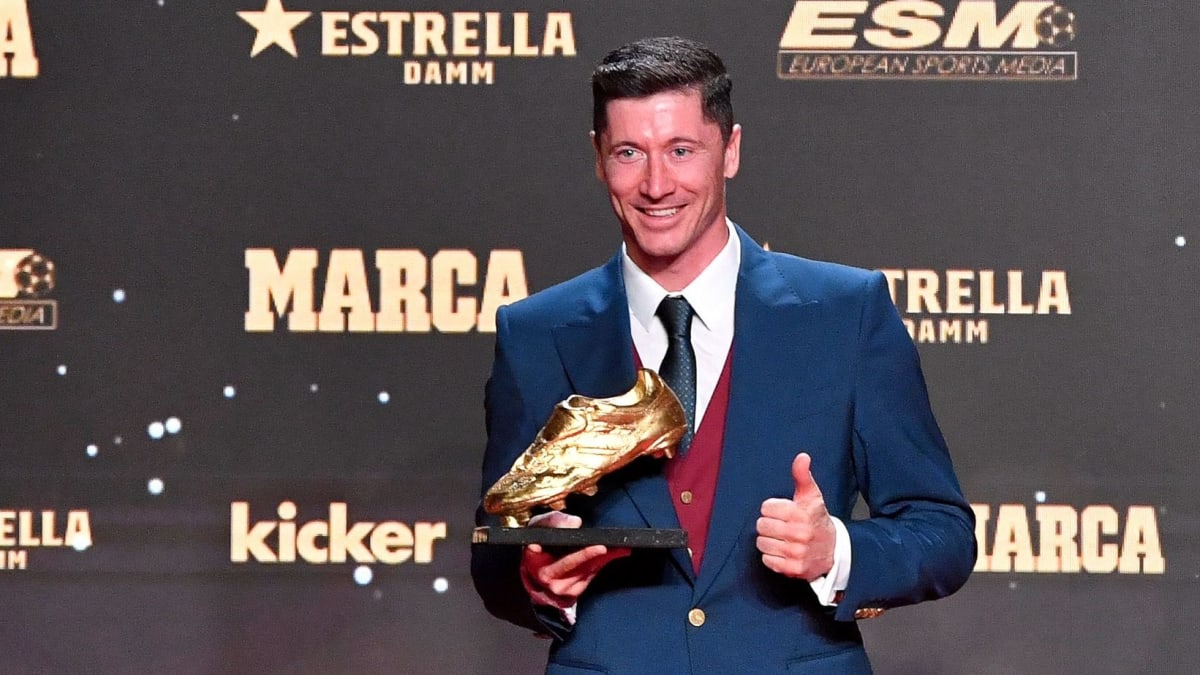 Lewandowski erhält "Golden Shoe" in Barcelona - Müller und Kahn ...