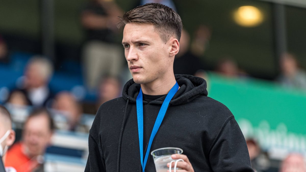 Litka unterschreibt neuen Kontrakt bei Hansa Rostock - kicker