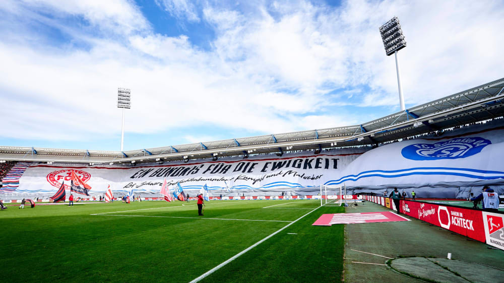 Wer überträgt FC Schalke 04 gegen 1. FC Nürnberg heute live in TV und ...