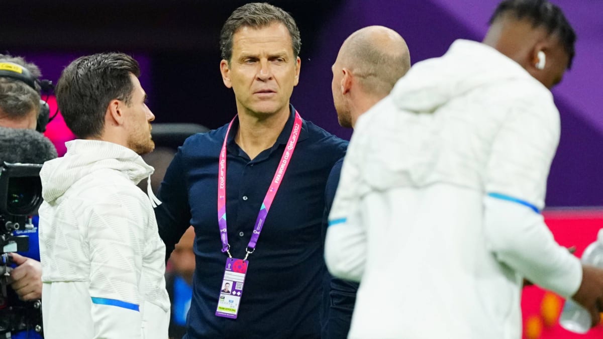 Pressestimmen: "Chaos in Deutschland, Bierhoff tritt zurück" - kicker