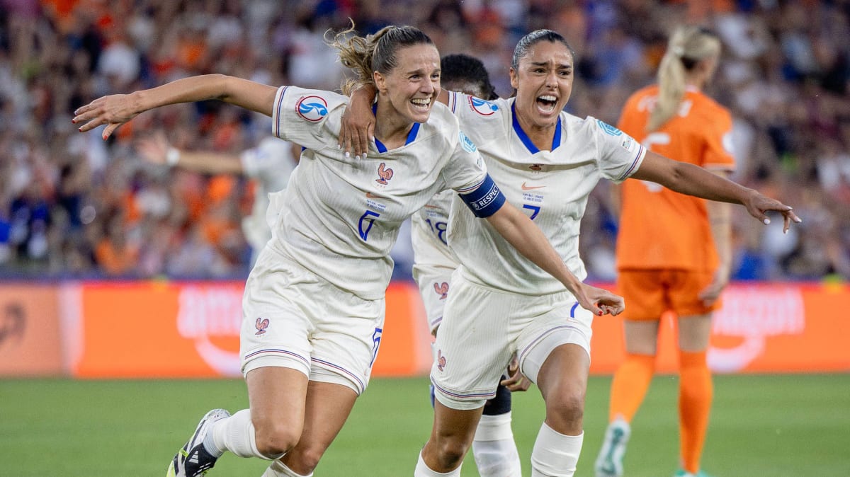 Frankreich-Kapitänin Sandie Toletti tritt zurück - kicker