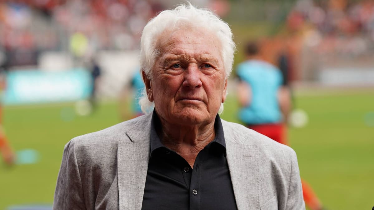 Karl-Heinz Feldkamp wird 90: "Dann bin ich dankbar" - kicker