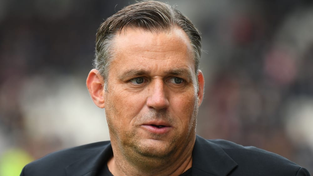 3. Liga: "Skandal" - Tom Eilers übt Kritik an Abbruch-Befürwortern - kicker