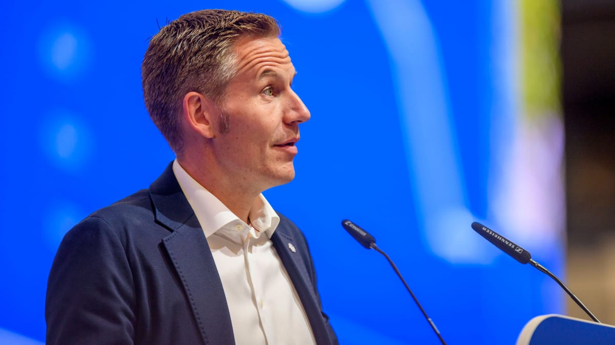Hefer über neue Struktur in Schalkes Spitze: "Wird sich dann zeigen ...