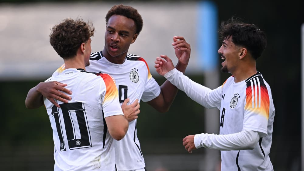 Ouedraogo eröffnet sehenswert: U 20 feiert nächsten Kantersieg - kicker