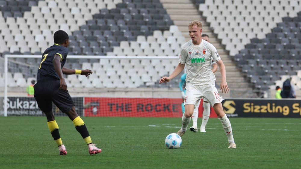 FC Augsburg gewinnt Testspiel gegen den Young Africans SC - kicker