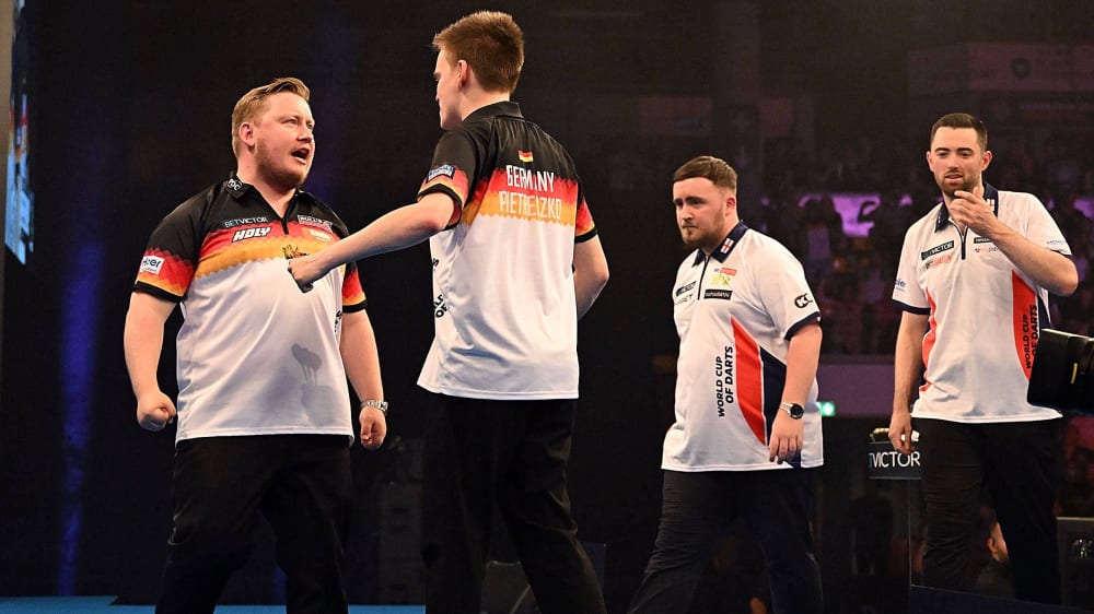 World Cup of Darts: Schindler und Pietreczko hauen England raus - kicker