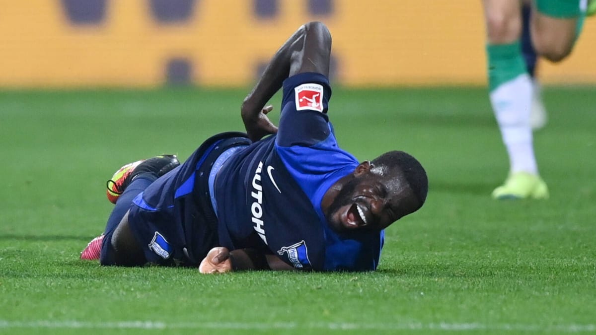 Magen-Darm-Infekt: Hertha bangt um Kanga - kicker