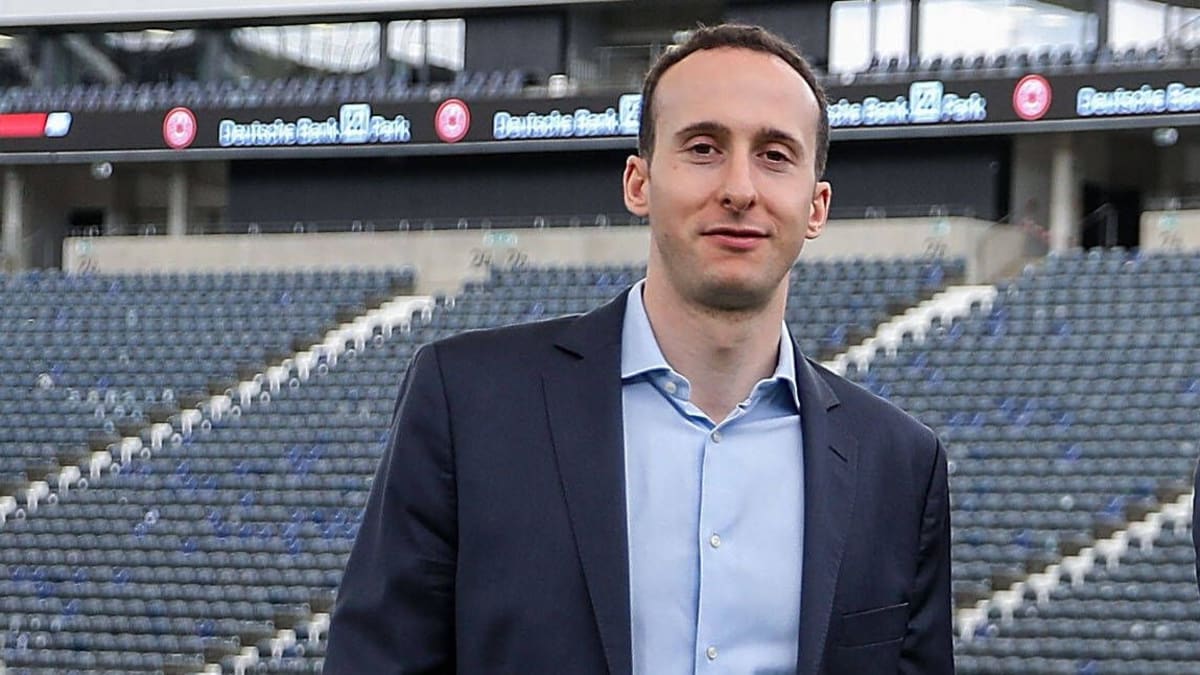 Eintracht Frankfurt: Zamberk neuer SGE-Finanzvorstand - kicker