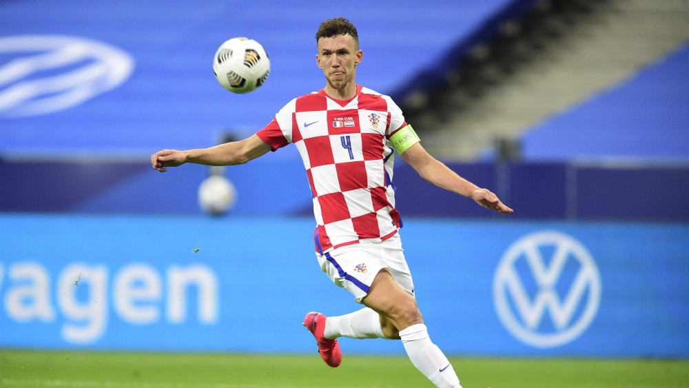 FC Bayern: Ivan Perisic offiziell verabschiedet. - kicker