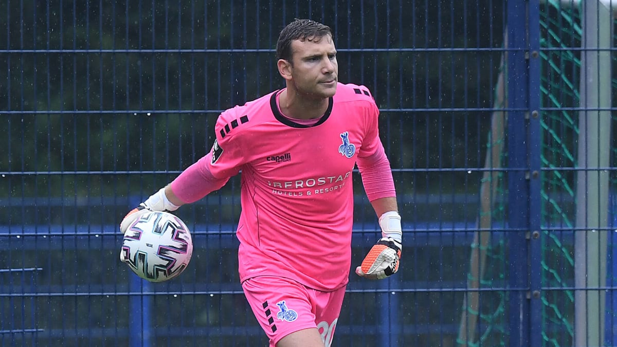 "Ein Teamplayer": Duisburg verpflichtet Jo Coppens als Ersatzkeeper ...