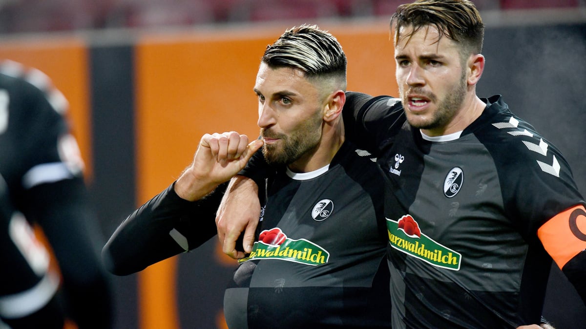 Überraschter Günter: "Kann es noch nicht in Worte fassen" - kicker