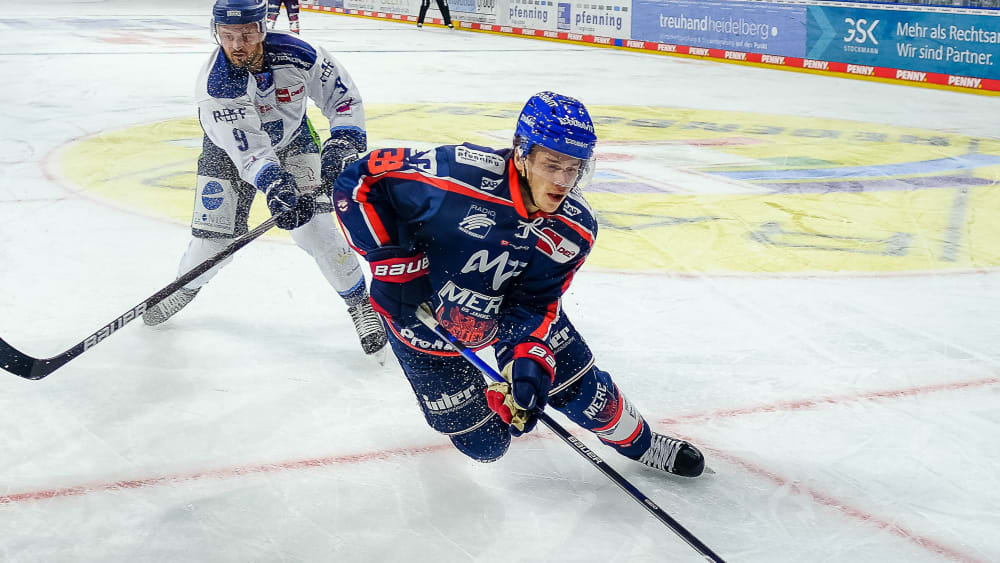 Tim Wohlgemuth fehlt Adler Mannheim einen Monat - kicker