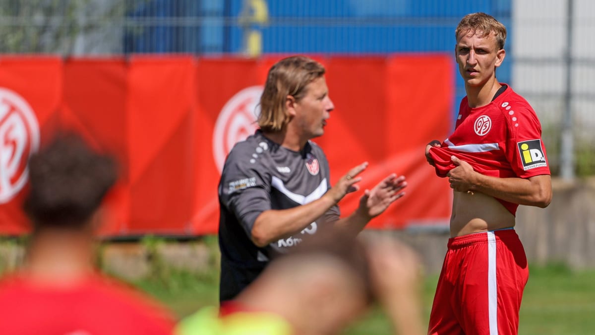 Weipers schwerer Stand - Mainz hat eine Vertragsoption - kicker