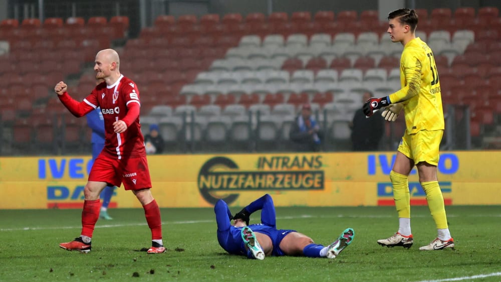 Zwei Geschenke und Krauß: Cottbus setzt Serie fort - kicker