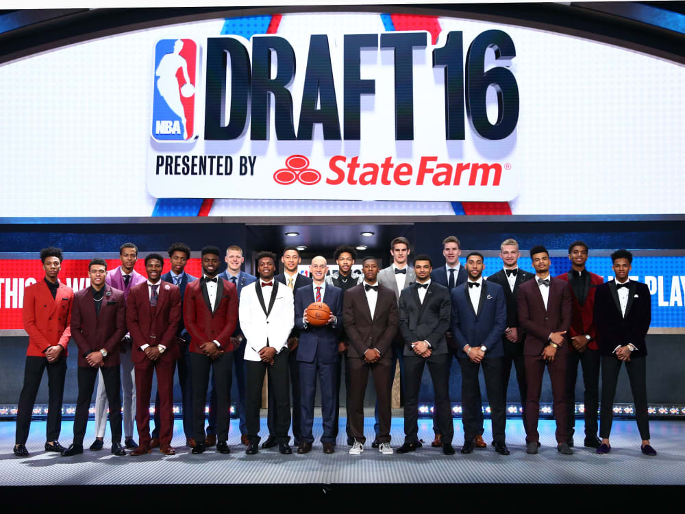 2016 Re-Draft: Simmons an der Seite des Joker, Murray neben Tatum? - kicker