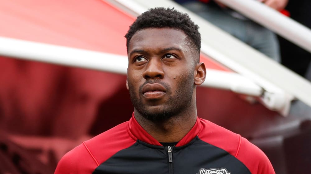 Nach Xabi Alonsos finalem Signal: Fosu-Mensah muss wechseln - kicker