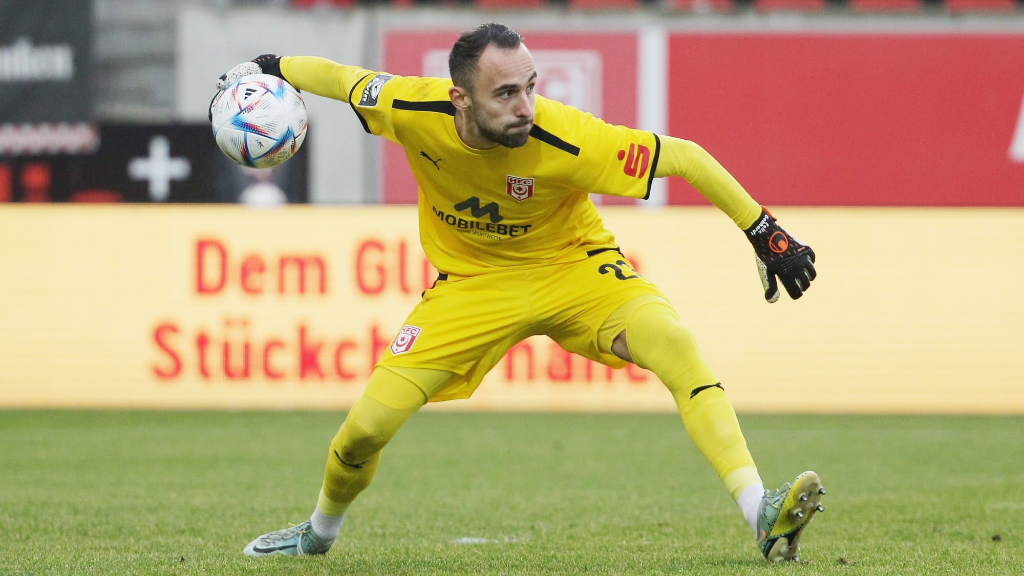 Zwei Aufstiegshelden und ein Absteiger: Die kicker-Elf des 38 ...