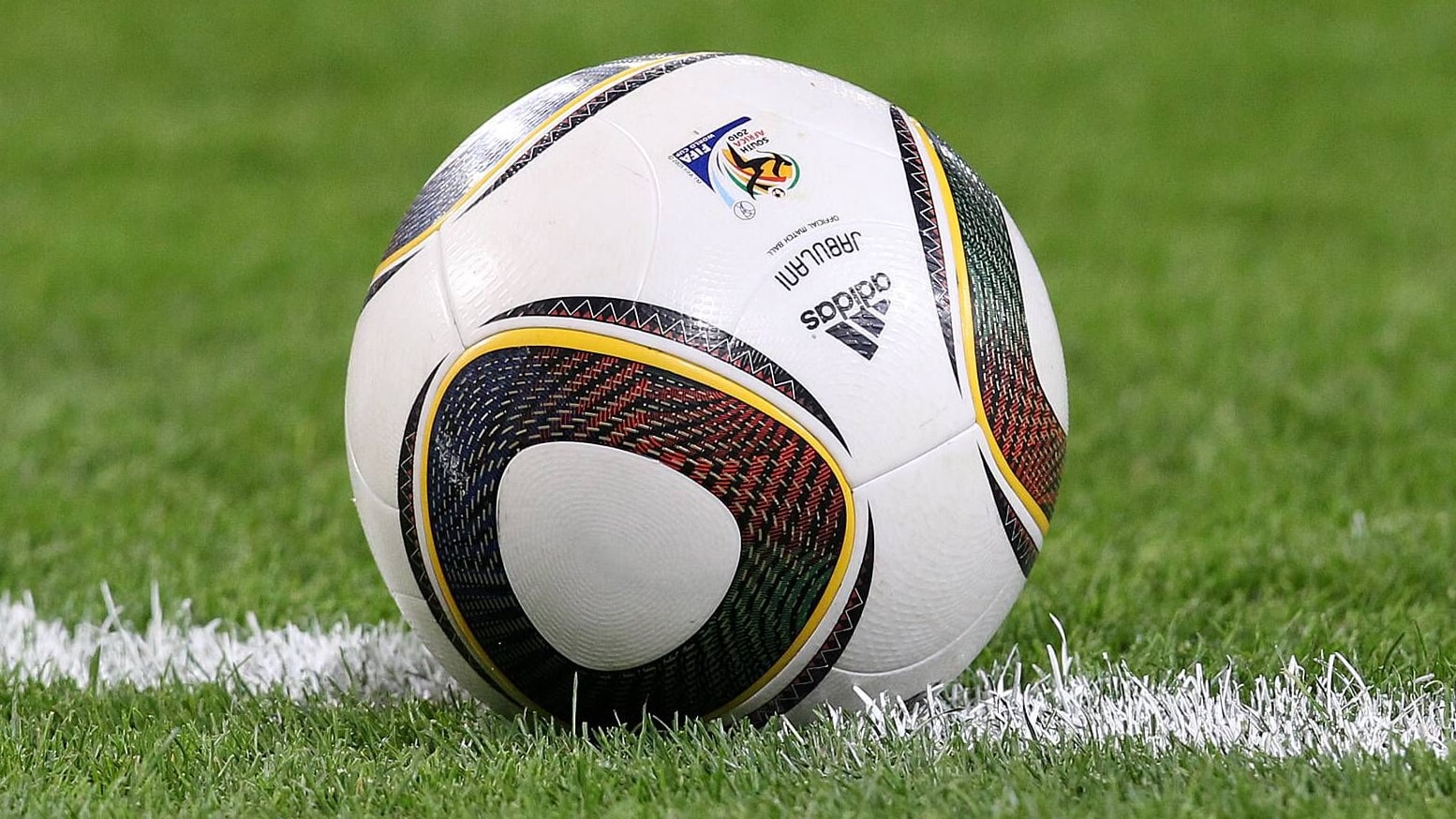 WM 2022: Alle WM-Bälle seit 1954 - kicker