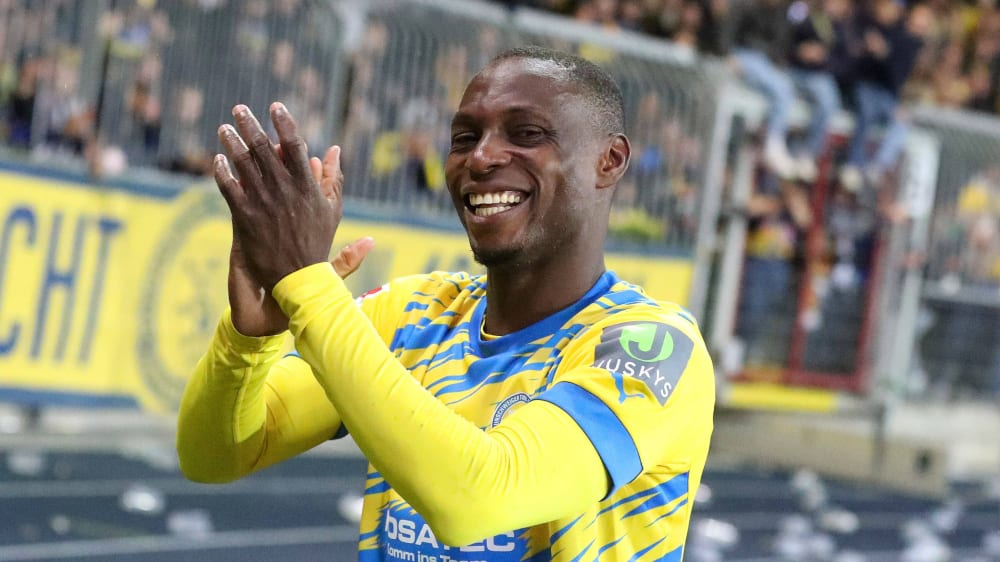 Braunschweigs Ujah ist nach langer Leidenszeit angekommen - kicker