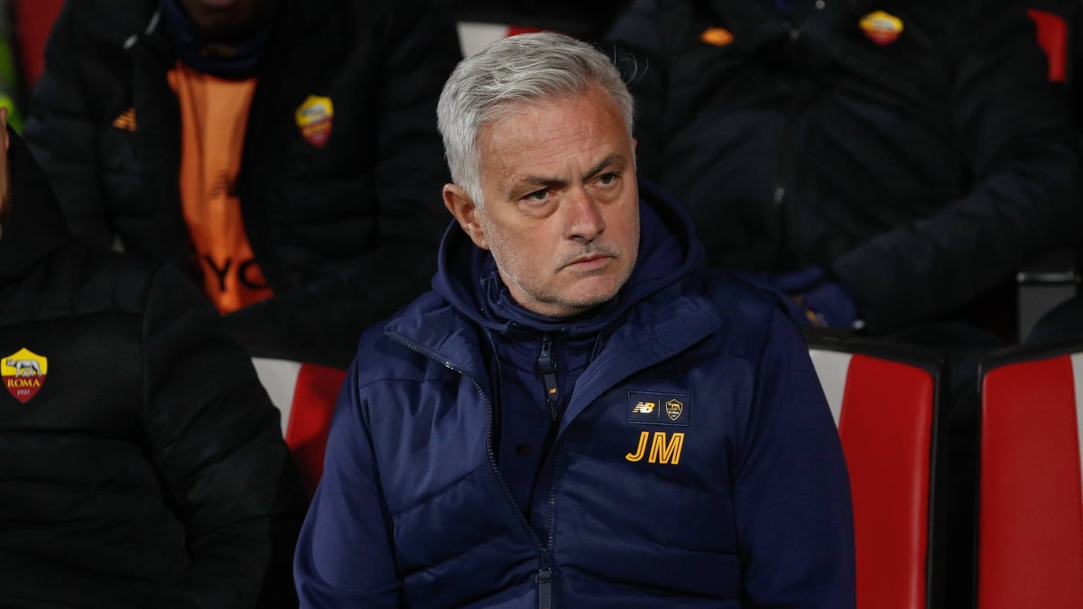 Mourinhos Sperre ist vorläufig ausgesetzt - kicker Mourinhos Sperre ist vorläufig ausgesetzt - kicker
