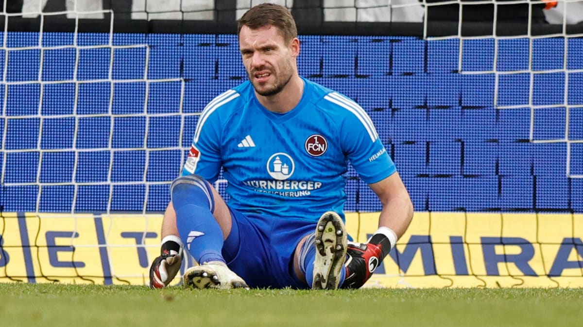 Nürnbergs Keeper Mathenia fällt zum Jahresfinale aus - kicker