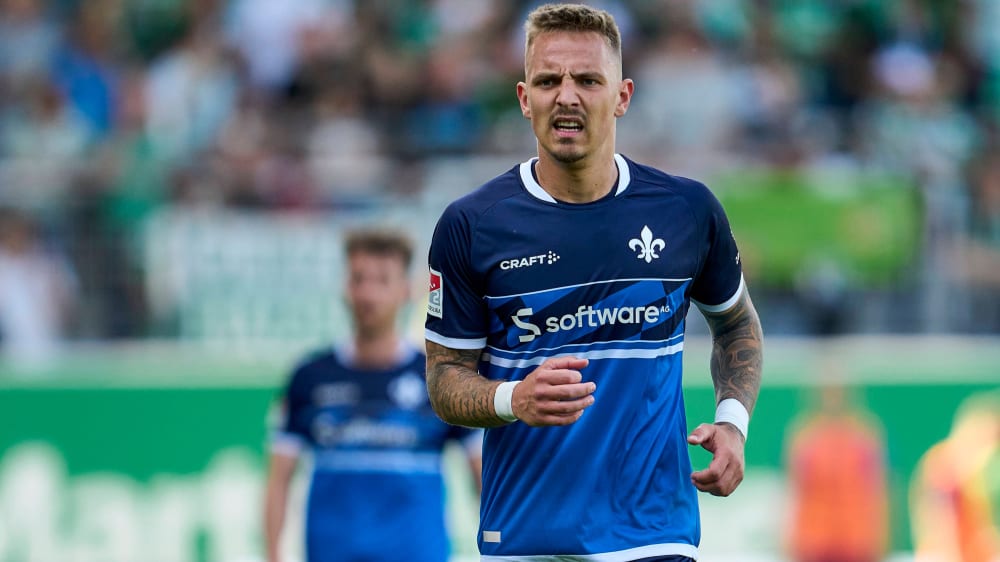 FC Augsburg baggert an Darmstadts Torjäger Phillip Tietz - kicker