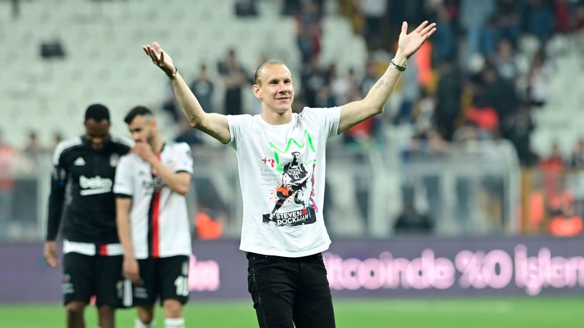 Ex-Leverkusener Vida mit AEK Athen einig - kicker