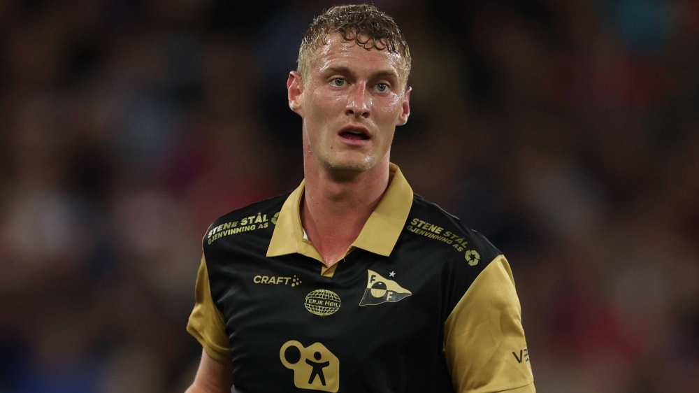 Nach langem Warten: Holten stürmt für Hansa Rostock - kicker