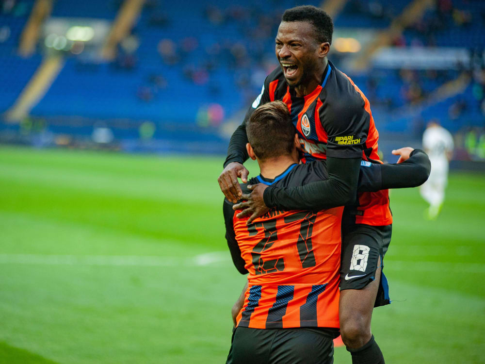 Larry Kayode: Als ein pfeilschnelles Ex-Veilchen auf Weltreise ging ...