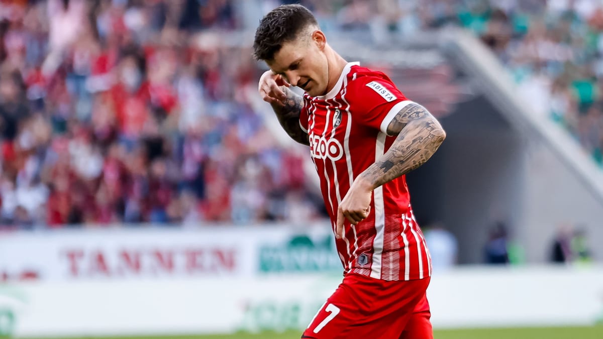 Streich über Kübler: "Da muss er stehen - sonst steht er falsch" - kicker