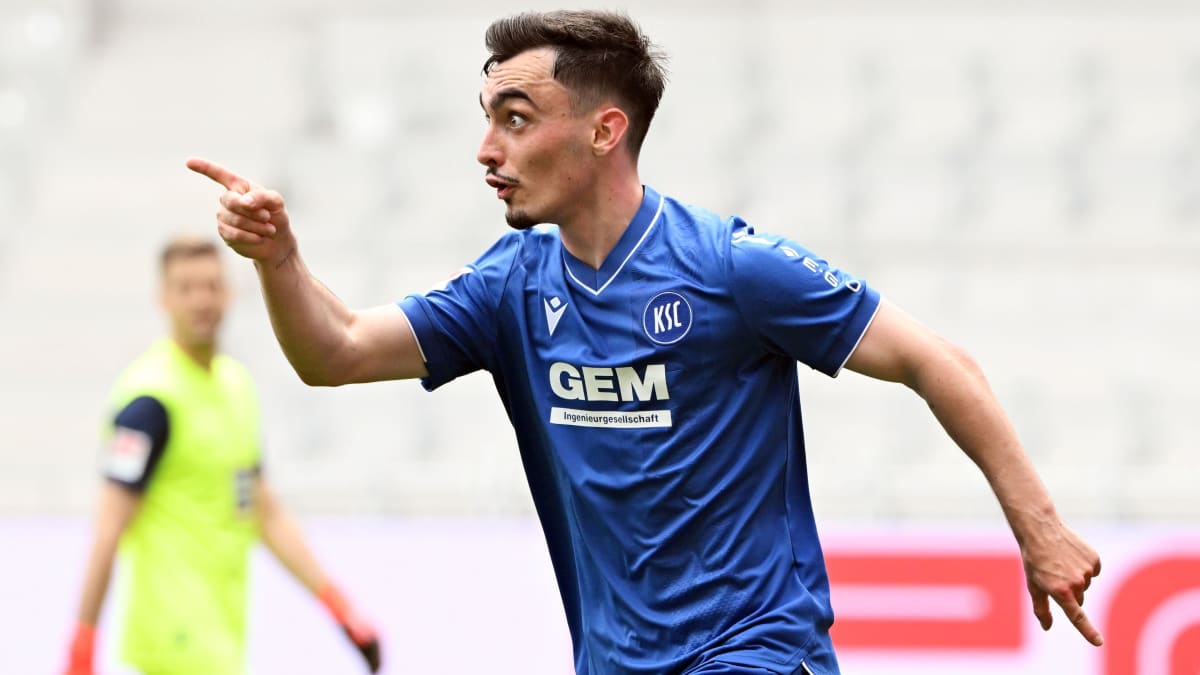 Paul Nebel bleibt ein weiteres Jahr in Karlsruhe - kicker