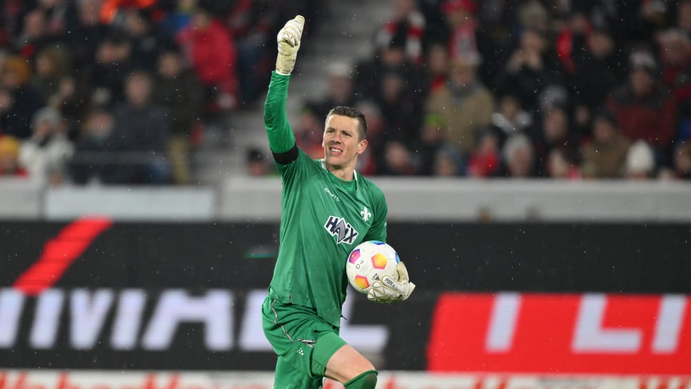 Der Junge, der keinen Ball fangen konnte und Bundesliga-Torwart wurde ...