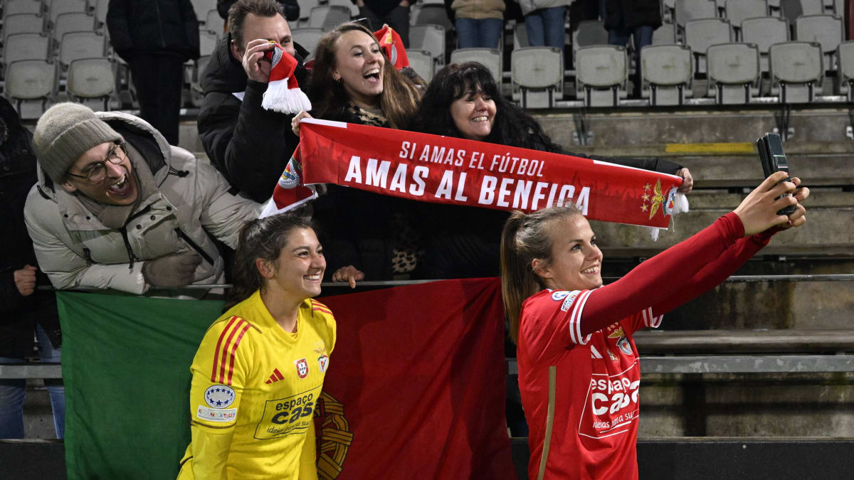 Anna Gasper und Lena Pauels von Benfica im Doppel-Interview - kicker