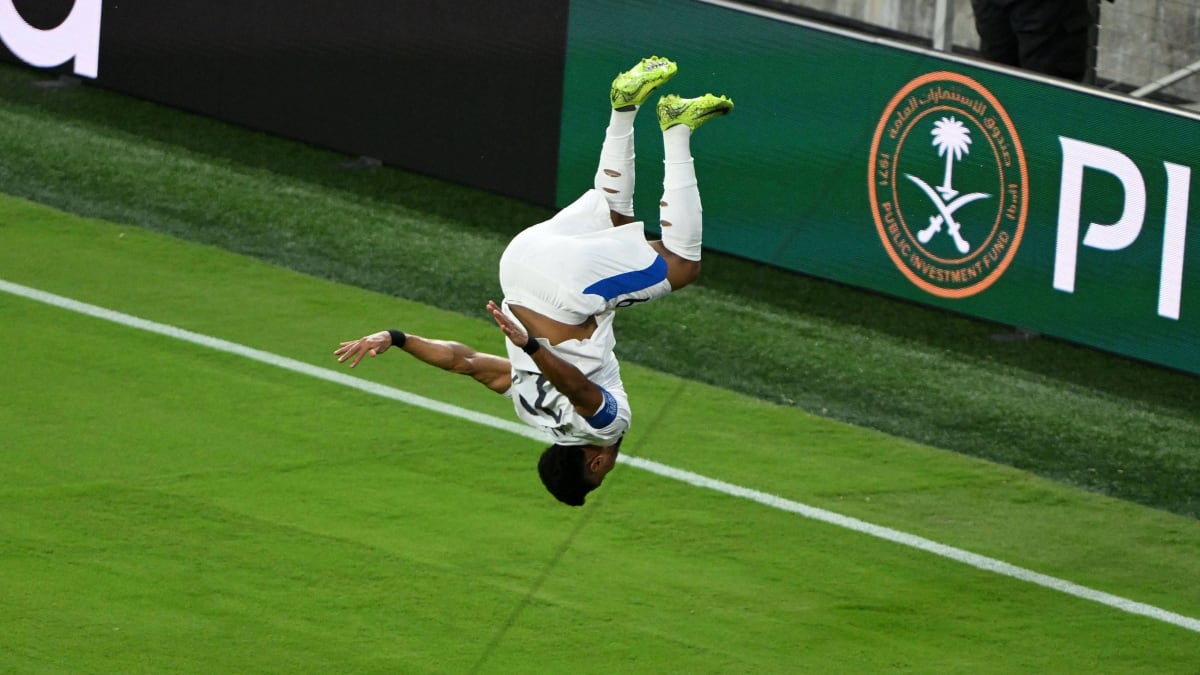 Kölner Aufstiegsparty: "Endlich gezeigt, was in der Mannschaft stecken ...