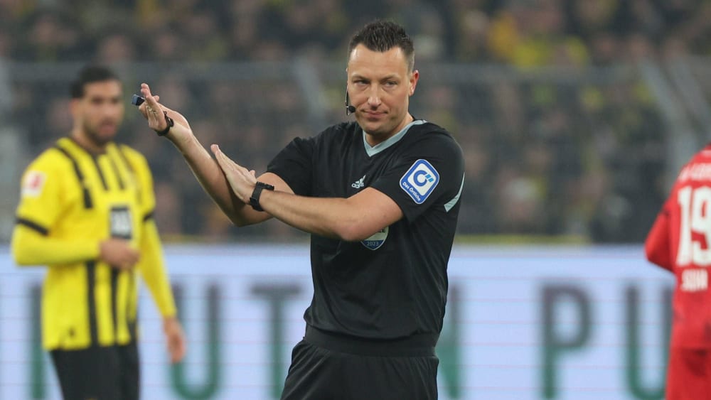 Sven Jablonski erklärt Entscheidungsfindung bei Handspiel - kicker