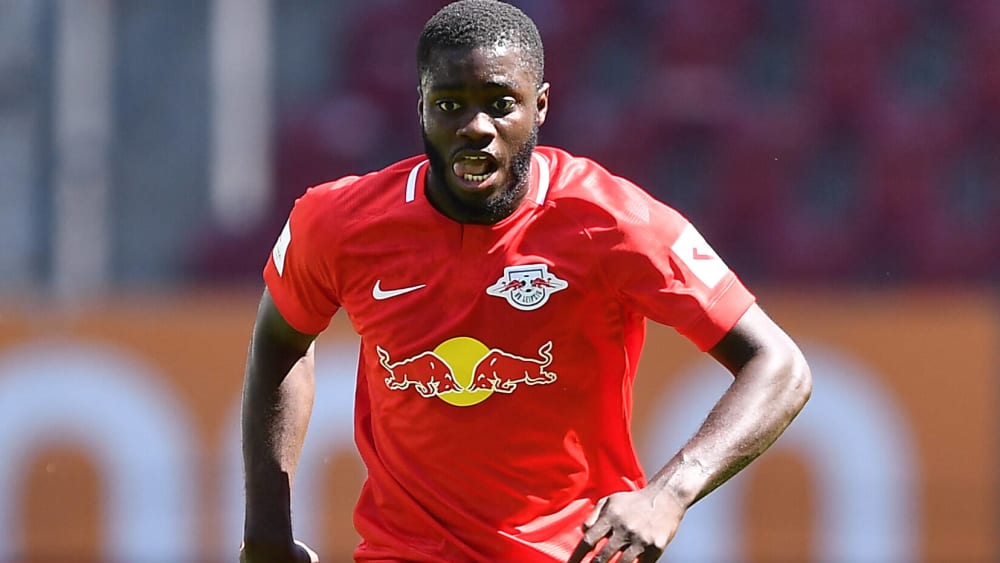 RB Leipzig: Dayot Upamecano verlängert bis 2022 - kicker