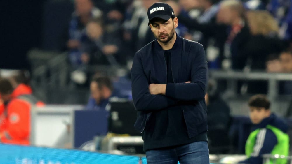 Hertha BSC: Weber vermeidet Bekenntnis zu Trainer Schwarz - kicker