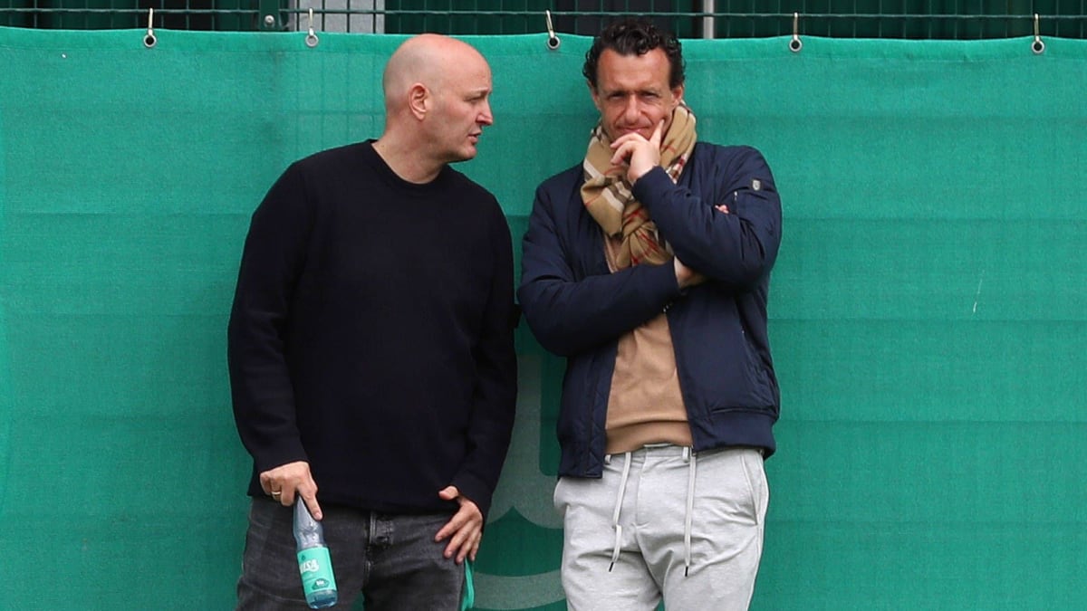 Die Chefs schauen zu, Umarmung für Majer: So lief das erste Bauer ...