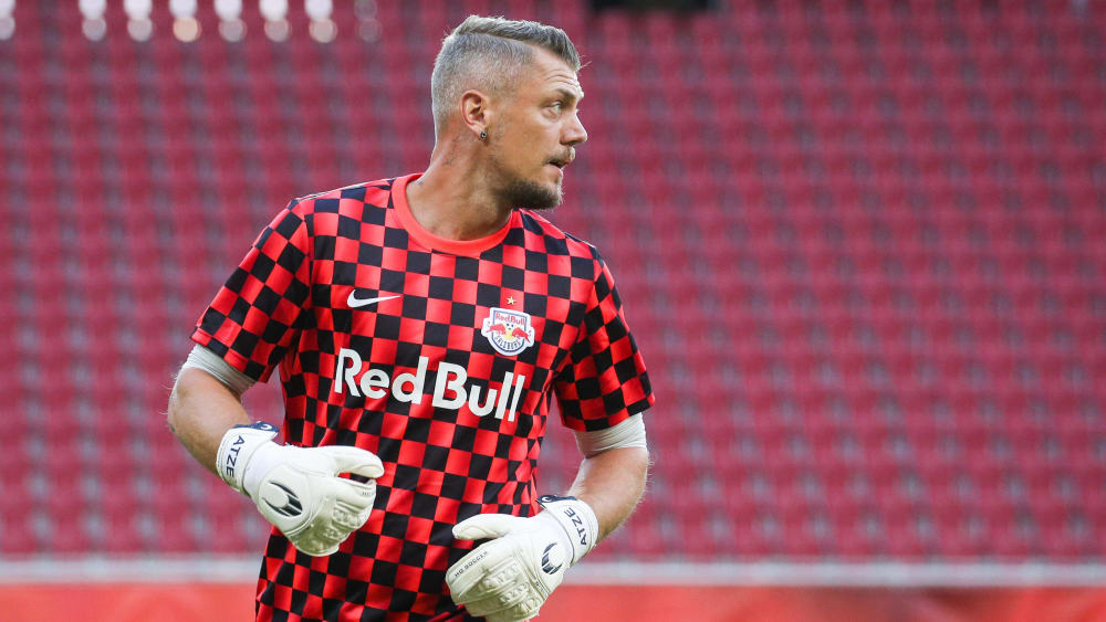 Als "Teampapa" gefordert: Alex Walke verlängert in Salzburg - kicker