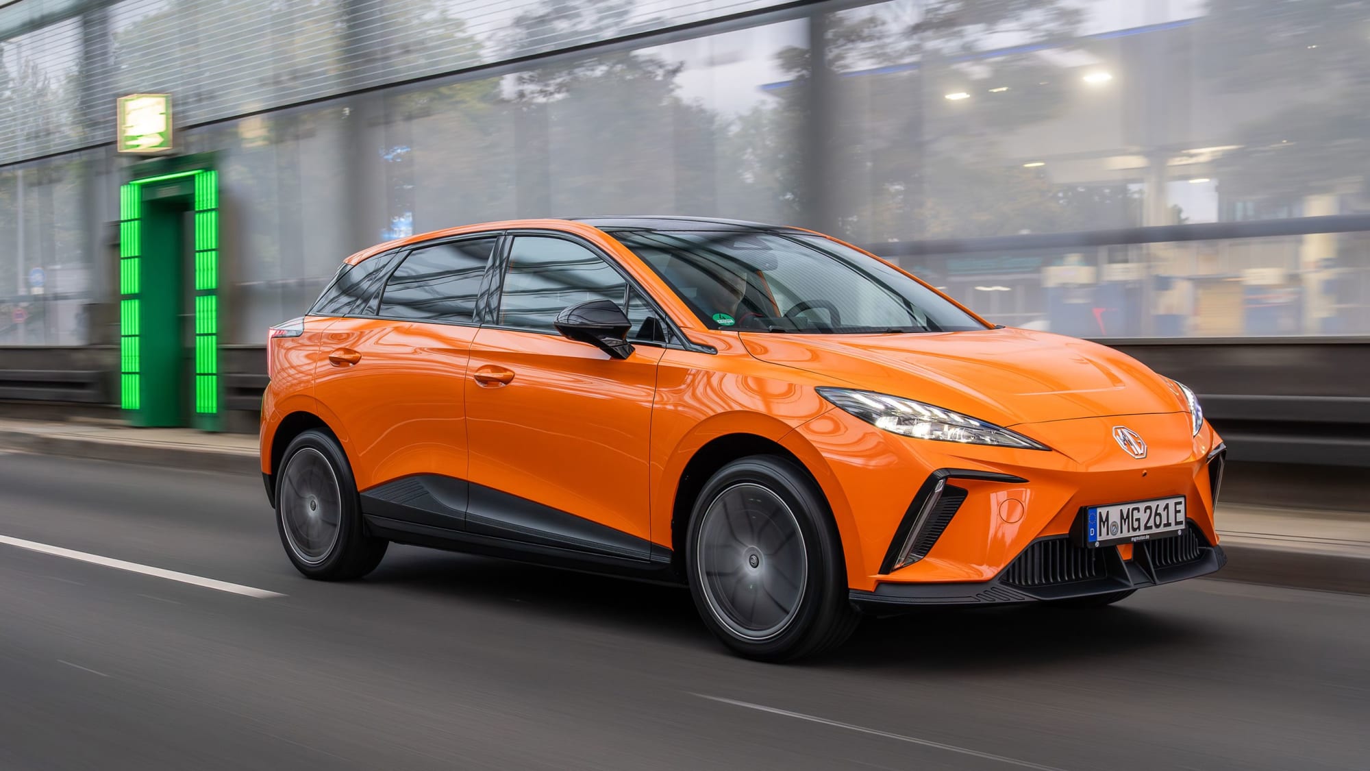 MG4 Electric: Mehr Reichweite - und eine Dosis GTI-Feeling! - kicker