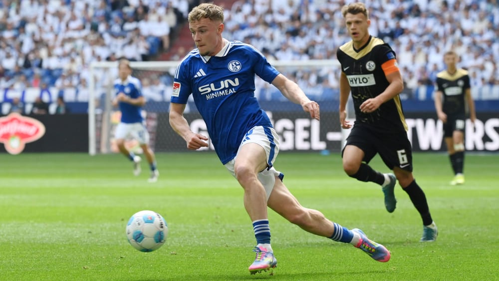 Derry Murkin vom FC Schalke 04 vor Wechsel zum FC Utrecht - kicker