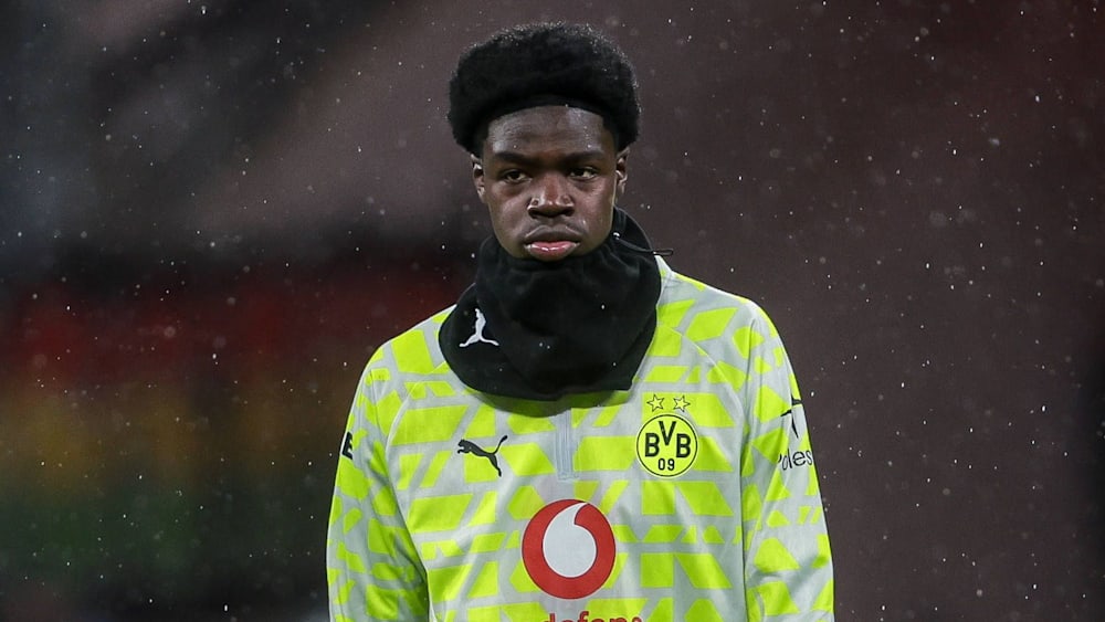 BVB stattet Mussa Kaba mit Profivertrag aus - kicker