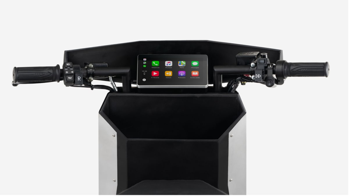 Infinite Machine P1: Futuristischer Elektro-Roller aus den USA - kicker