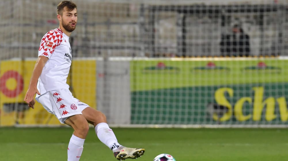 Viel Lob für den Mainzer "Anschieber" Alexander Hack - kicker