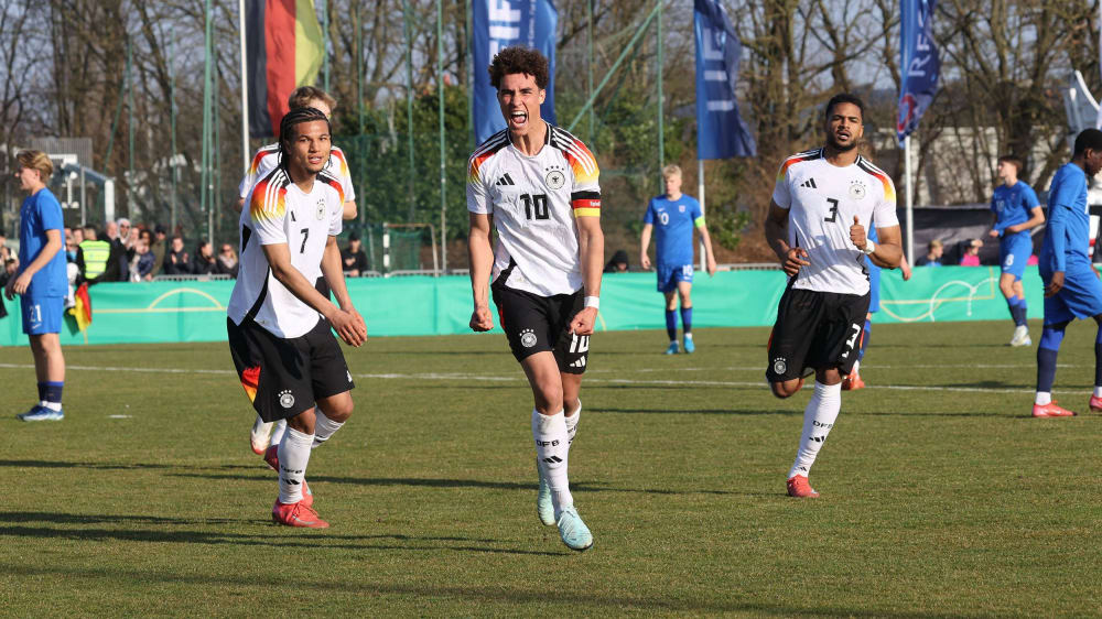Darvich per Kopf: Deutschland qualifiziert sich für U-19-EM - kicker